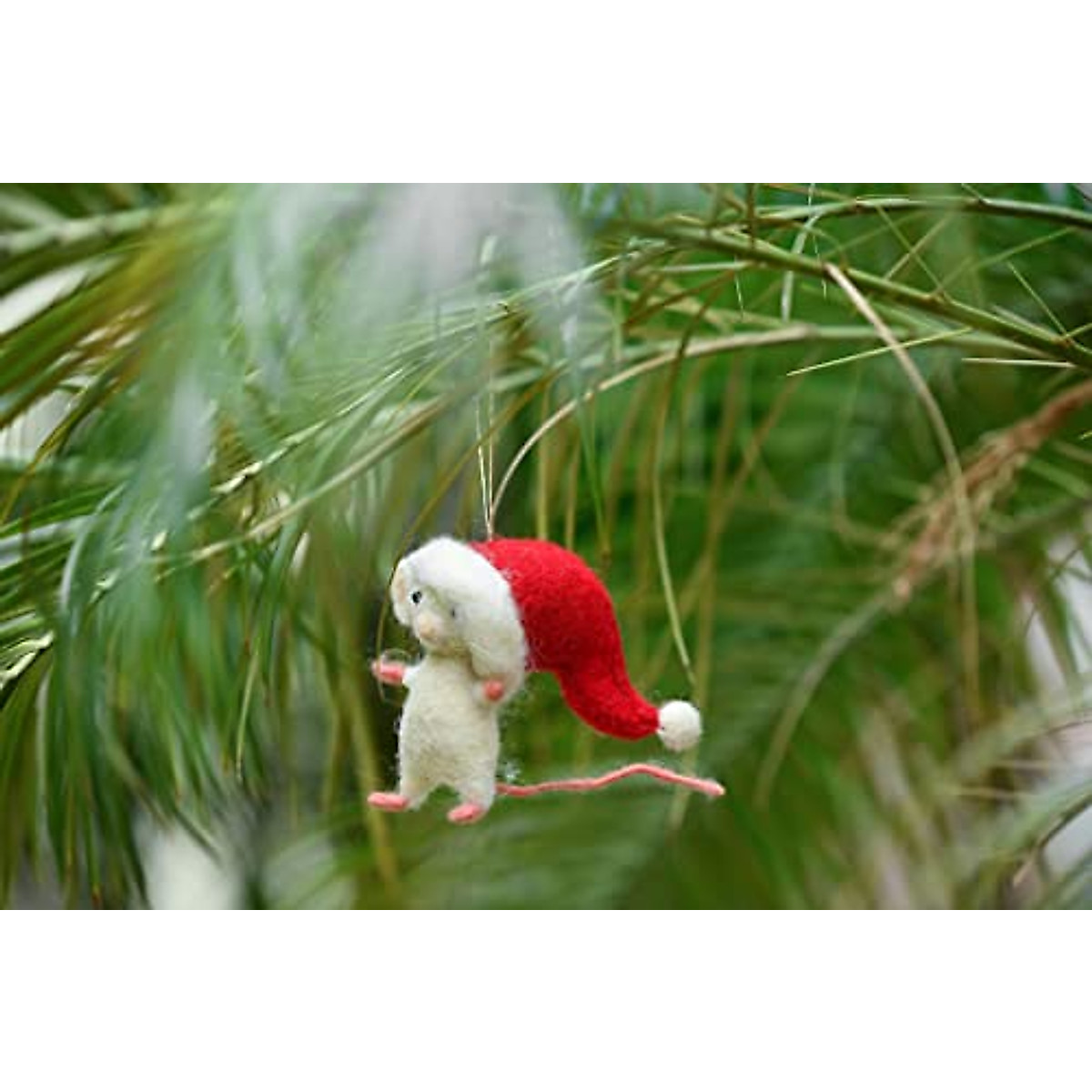 De Kulture Handmade Premium Wool Felt Elf Christmas Mouse Eco Friendly Needle Felted Christmas Xmas Tree Decoration Stuffed Ornament for Home Office Holiday Décor, 2.5X4.5X4.5 (LWH) Inches