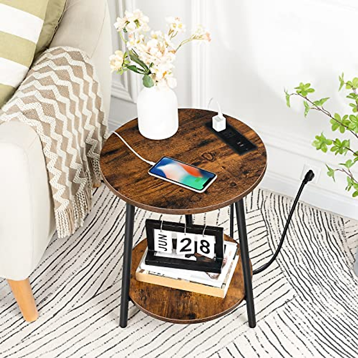 HOOBRO End Table with Charging Station, 2-Tier Round Side Table with Wooden Shelves, Modern Farmhouse Small Accent Table for Living Room Bedroom, Small Spaces, Rustic Brown and Black BF671BZ01