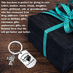 TIIMG Funny Actor Actress Acting Keychain Theater Gift Movie Director Keychain Filmmaker Actor Gifts (So Apparently)