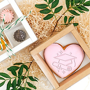 6 Pcs Graduation Season Theme Cookie Stamp Cookie Cutters Mini Cake Mold Fondant Stamp 3D Design Cookie Embosser for Graduation Party Supplies Kitchen DIY Children's Baking Tools (Graduation)