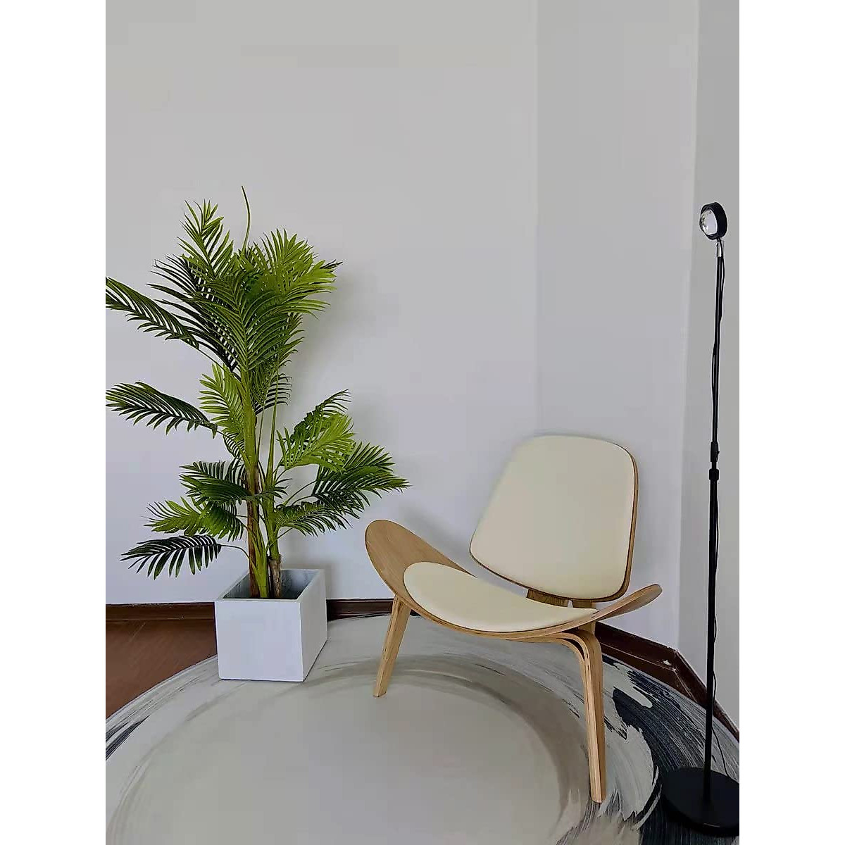 ZEFISON Hans Wegner Style Three- Legged Shell Chair Ash Plywood White Faux Leather Accent Chair Living Room Furniture Mid-Century Modern Shell Chair (Wood Color-White)