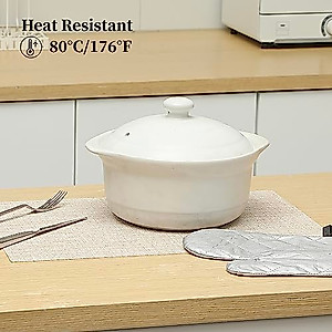 Leetaltree Beige Placemats Set of 4 - Heat Resistant Non-Slip Place mats for Dining Table, Washable Durable PVC Vinyl Woven Table Mats（Beige, 4）