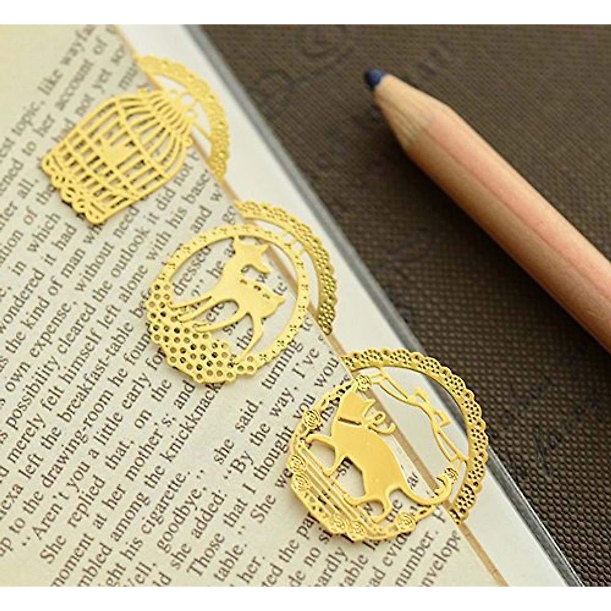 yueton Pack of 7 Mini Hollow Golden Metal Bookmarks Book Note Pad Memo Marker Label