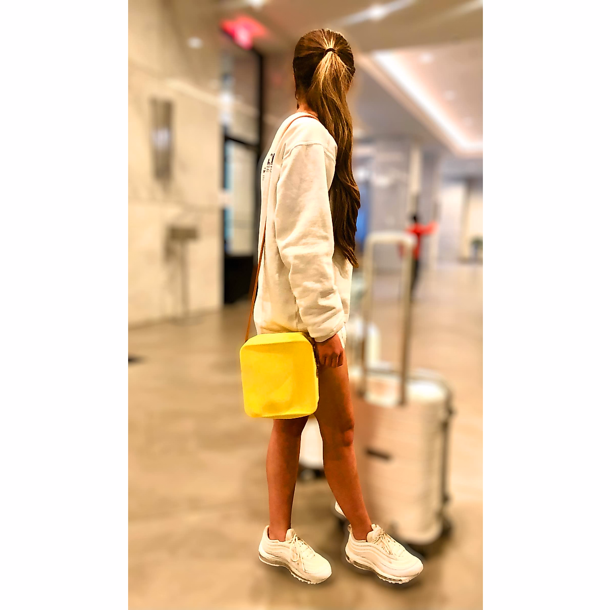 Kalis Crossbody Girls Purse - Detachable Shoulder Strap - Silky Silicone Seamless - Small Teen Girls Women Bag - Summer Waterproof (Khaki)