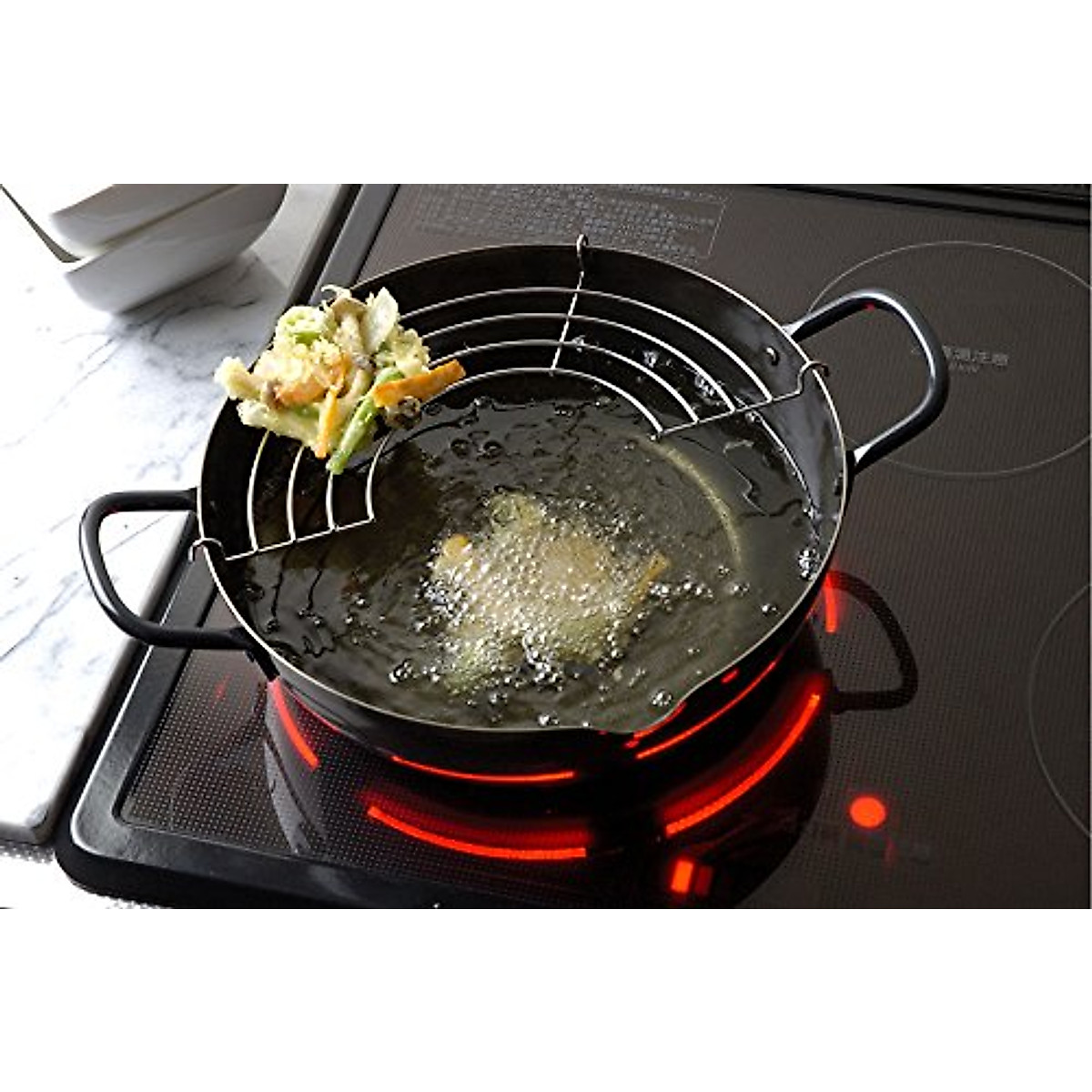 Yoshikawa SH9160 Tempura Pot, 9.4 inches (24 cm), Gas Stove and Induction Compatible, Made in Japan, With Mesh Included, Iron