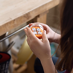 Fat Brain Toys Shake & Make - Dice Games for Ages 6 to 11