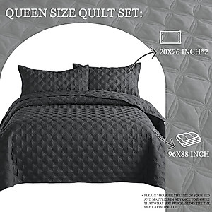 Exclusivo Mezcla Dark Grey Quilt Set Queen Size (90"x96"), Lightweight Summer Quilt Full Queen for All seasons, Soft Modern Geometric Bedspread Coverlet, 3 Piece (1 Quilt, 2 Pillow Shams)