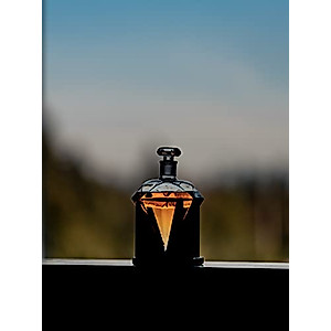 Diamond Decanter For Whiskey, Liquor, Scotch, Rum, Bourbon, Vodka, Tequila Decanter, The Wine Savant 750ml - Gifts For Men & Women Clear