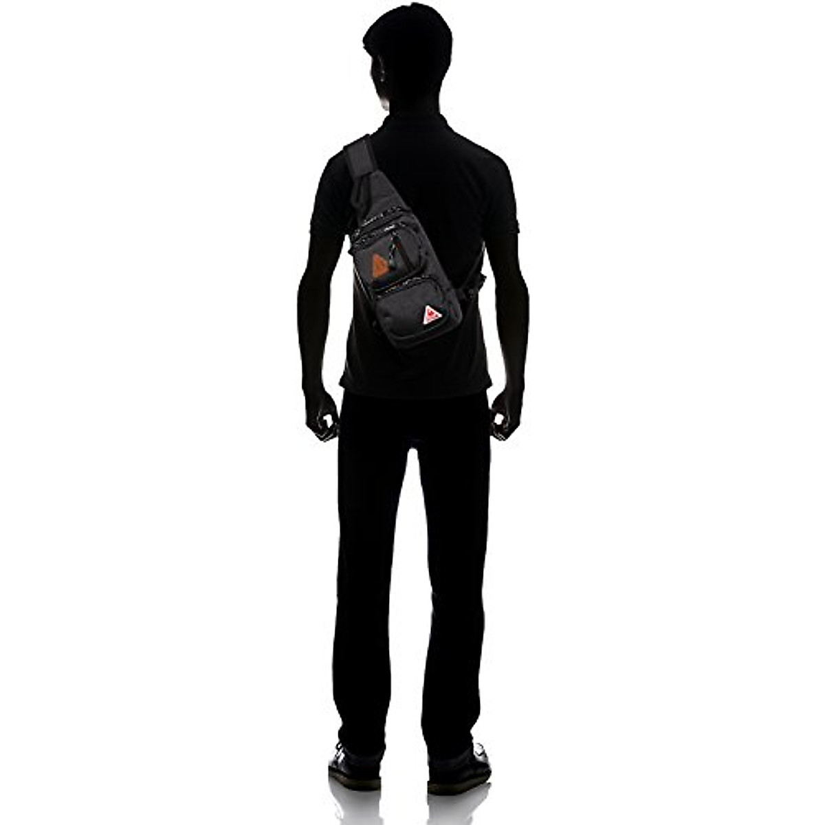 le coq sportif(ルコックスポルティフ) Crale Body Bag Large, Black (Black 19-3911tcx)