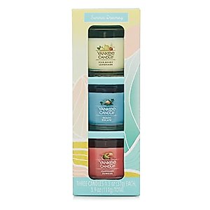 Yankee Candle Summer Dreaming 3 Candle Gift Set with an Iced Berry Lemonade, a Beach Escape, and a Cliffside Sunrise Mini Candles