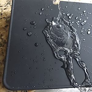 MiiCoffee Espresso Tamper Mat, Black Silicone Food Grade Pad 8 X 6 Inch Coffee Tamping Mat, Coffee Tamp Station, Espresso Accessory, Waterproof and Heat Resistant (Black)