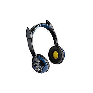 eKids Batman Kids Bluetooth Headphones, Wireless Headphones with Microphone Includes Aux Cord, Volume Reduced Kids Foldable Headphones for School, Home, or Travel
