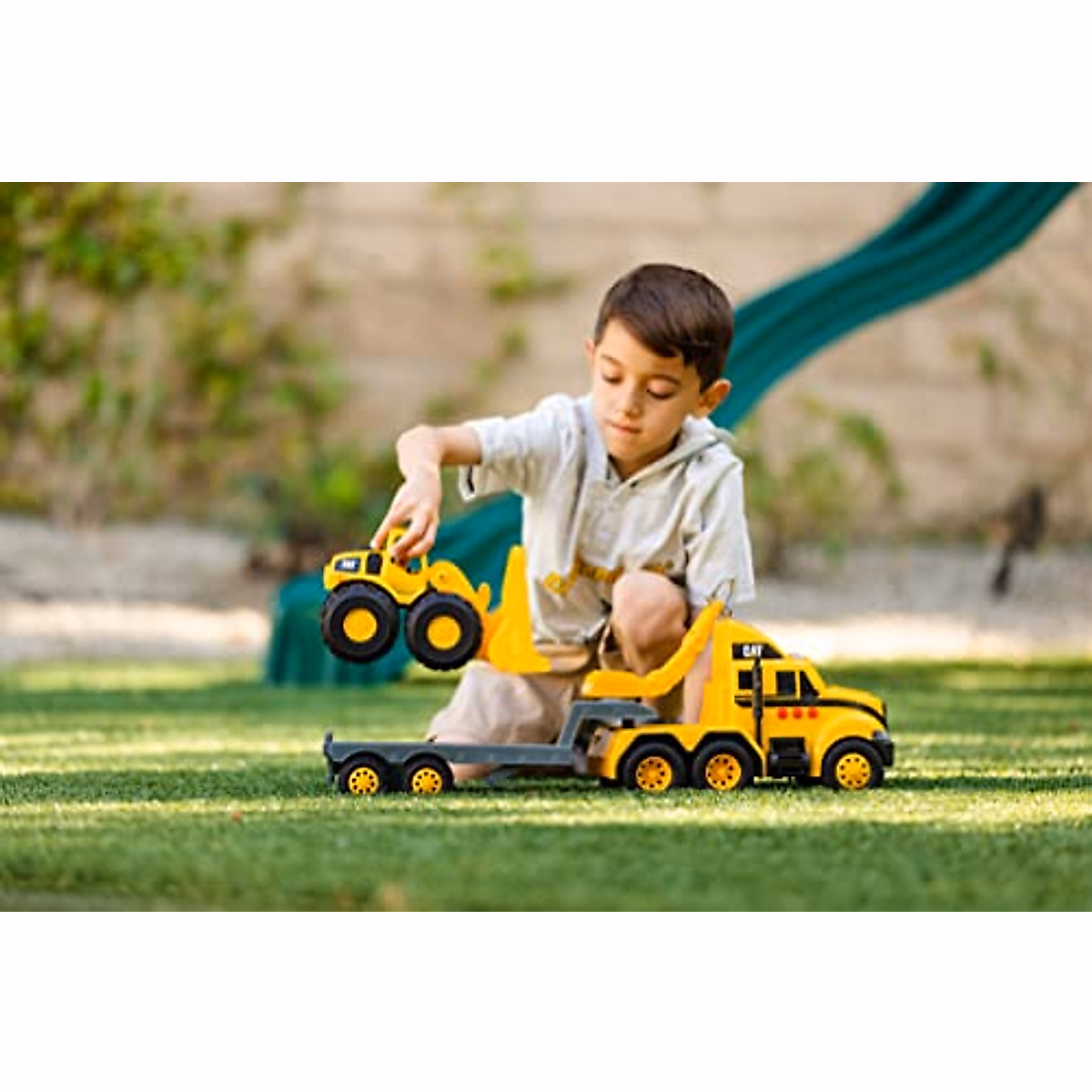 CAT Construction Toys, Heavy Mover, Semi Truck and Trailer with Mini Crew Front Loader, Lights and Sounds, Ages 3 and up