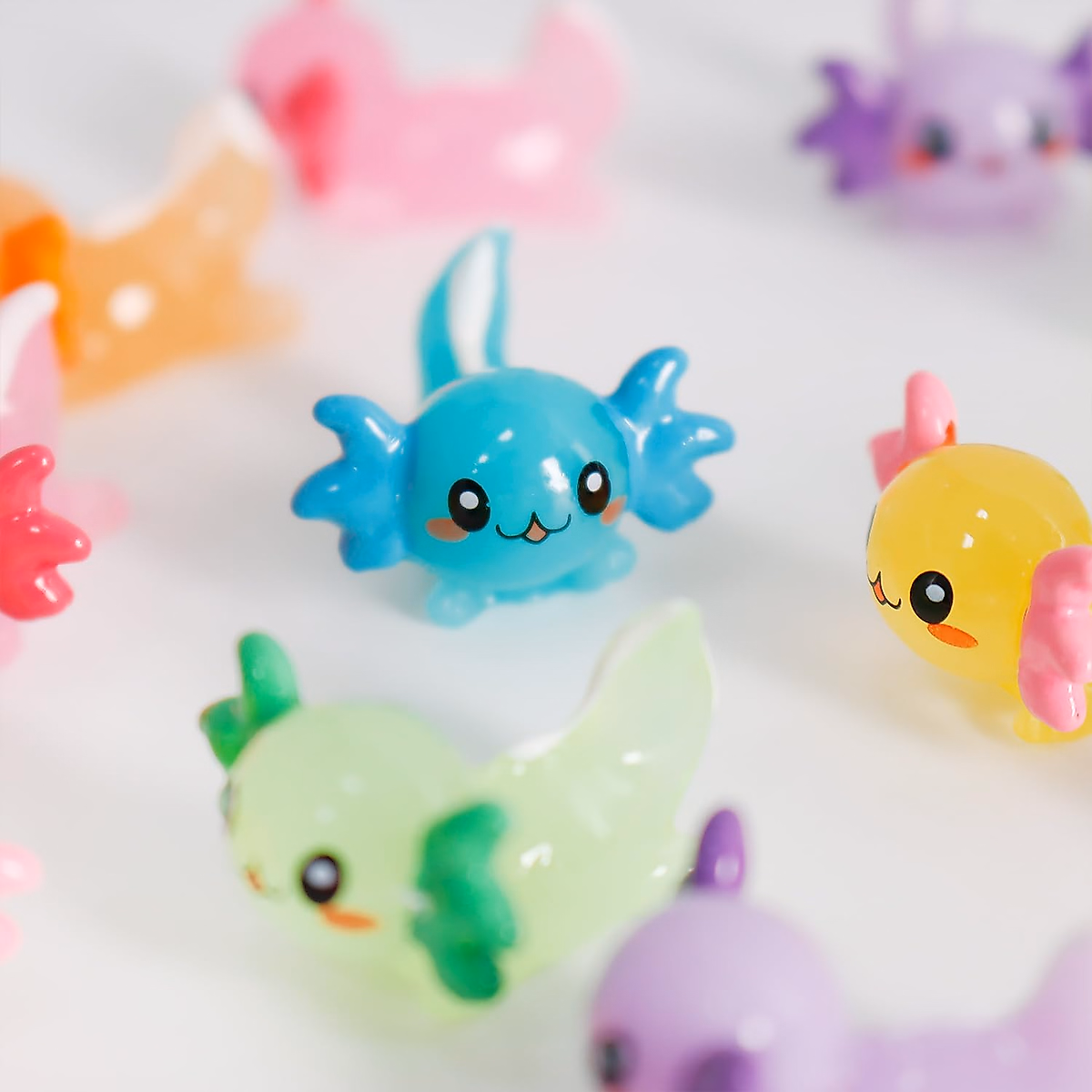 Mini Resin Axolotl Figurines - 30PCS Colorful Animal Decor