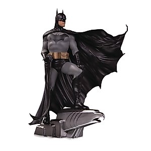 DC Collectibles Designer Series: Batman by Alex Ross Deluxe Statue, Multicolor