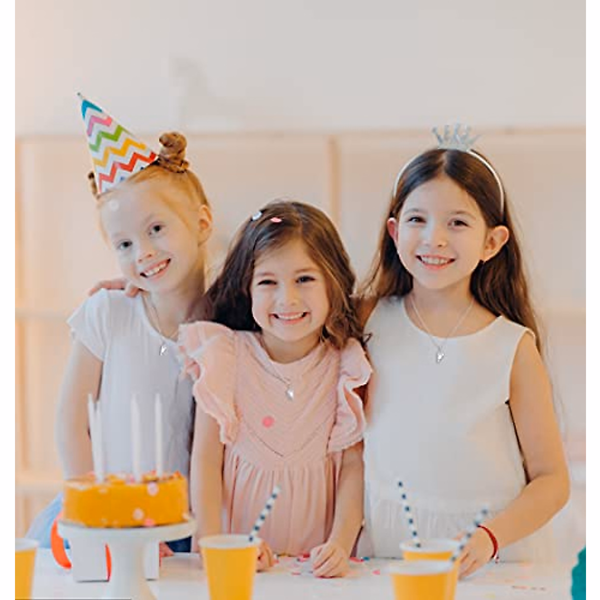 Lanqueen BFF Necklace for 2 Friendship Necklace Best Friend Necklaces for 2 Girls Best Friend Friendship Gifts for Women Friends Bestie Necklaces Crystal Heart Broken Necklace, Chain 18"