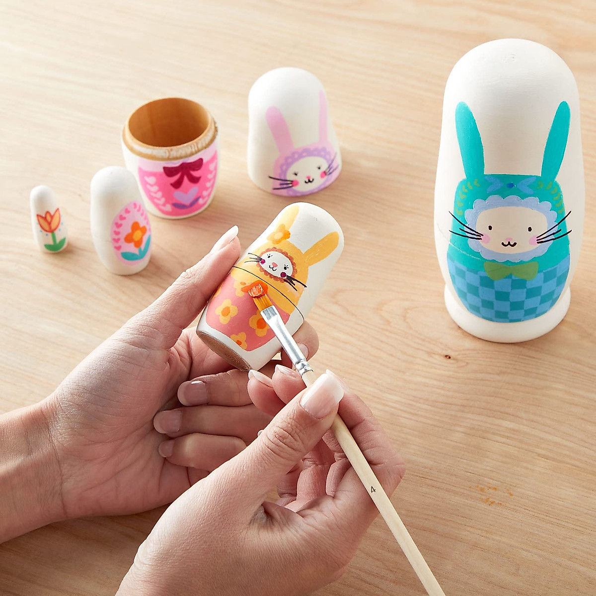 Juvale 5 Piece Set of Unpainted Blank Russian Nesting Dolls for DIY Crafts, Art Projects