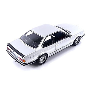 Minichamps 1982 635 CSi Silver Metallic 1/18 Diecast Model Car 155028107