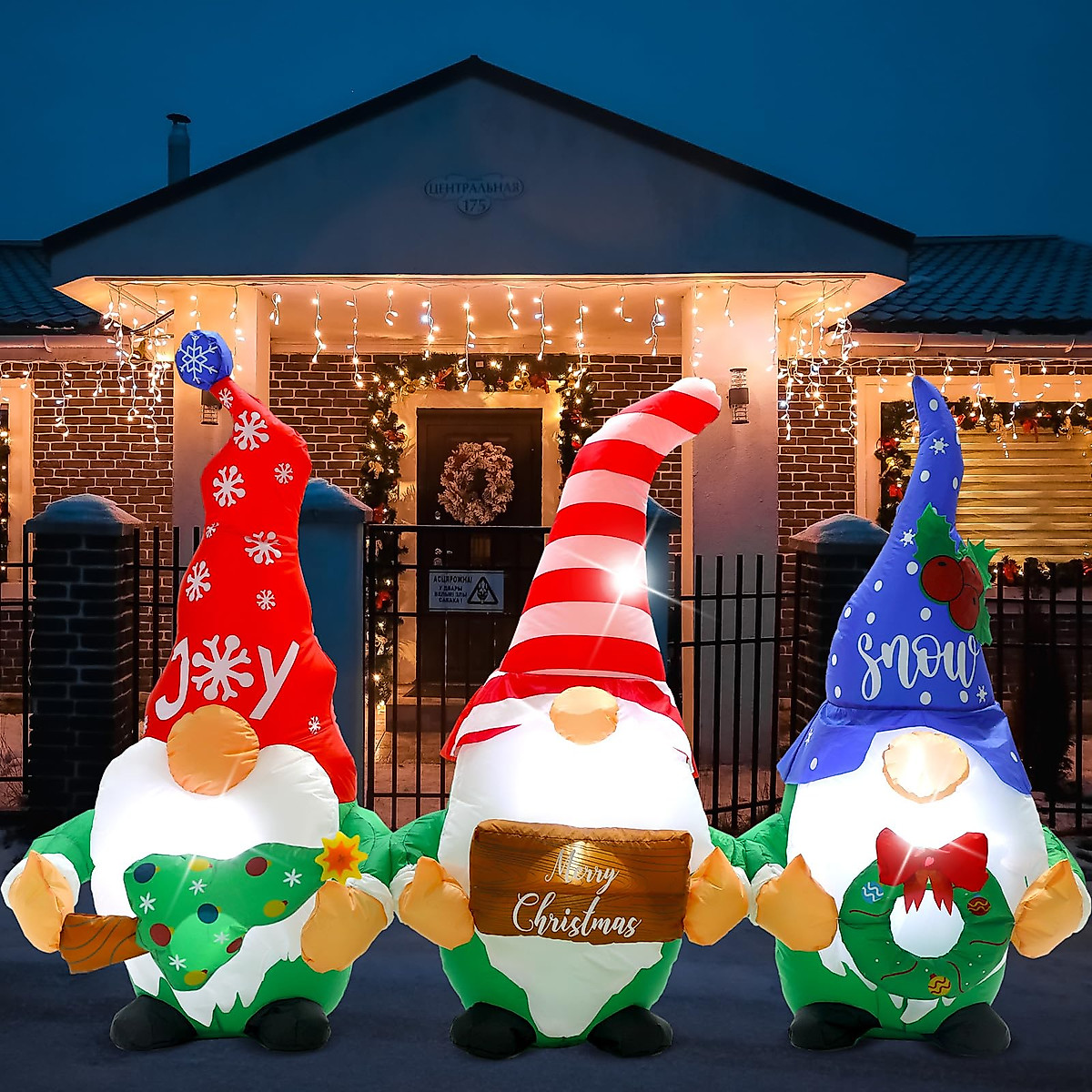 7 ft Long Merry Christmas Inflatables Lighted Novelty Gnome Inflatable Christmas Outdoor Decorations Christmas Blow up Yard Decorations Built in LED Light for Xmas Winter Holiday Party