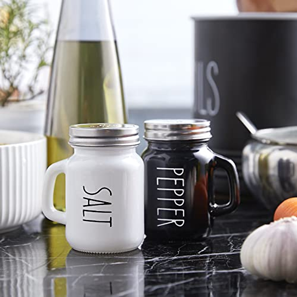 Salt and Pepper Shakers Set, Bivvclaz 4 oz Glass Black White Salt Pepper Shaker Set with Stainless Steel Lid, Modern Kitchen Decor for Home Restaurants Wedding, Ideal Gift Choice