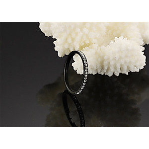 Fashion Month Women 2mm Titanium Stainless Steel Channel Set Cubic Zirconia CZ Inlay Black Wedding Ring Engagement Band Size 7