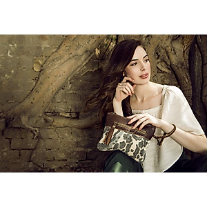 Myra Bag Distressed Pouch Camo