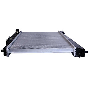 AutoShack Radiator Replacement for 2002-2004 Ford Expedition 2003-2004 Lincoln Navigator 4.6L 5.4L V8 4WD RWD Downflow Style Design RK1026