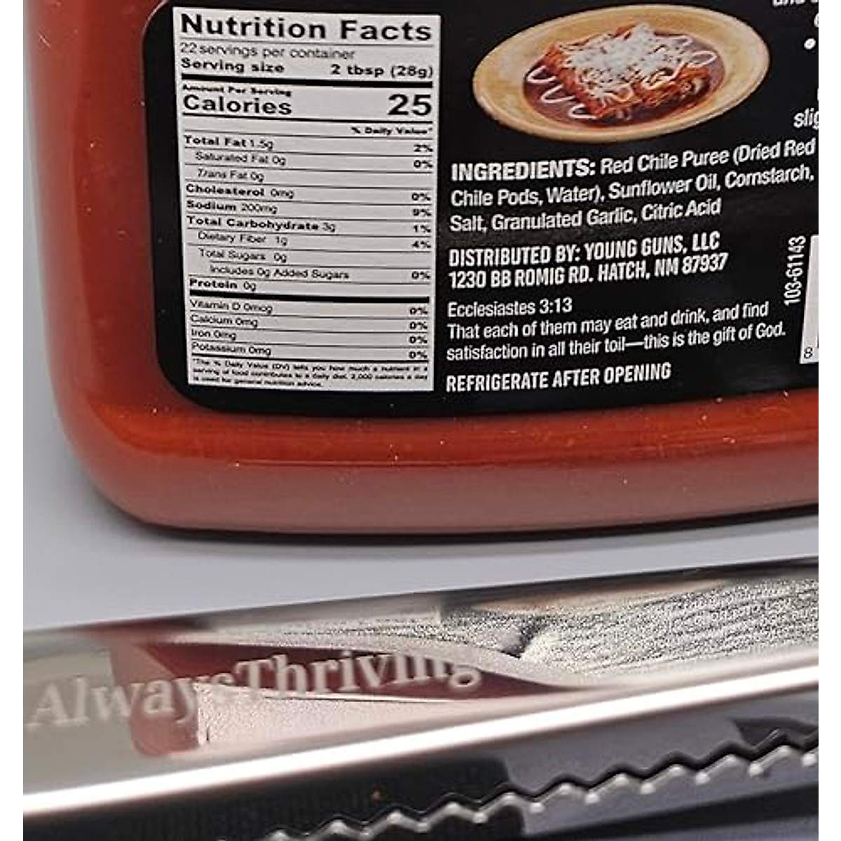 Young Guns Mild Red Chile Sauce 2-Pack - 505 Fresh - Made With Young Guns Hatch Valley Chile + AlwaysThriving™ 2-in-1 Scoop Spoon & Bag Clip Combo - Authentic Hatch Flavor (Red Chile Sauce(HOT))