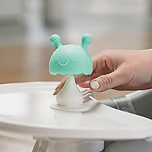 Nuby Super Soft Silicone Teether with Suction Base | Visually Stimulating and Easy to Grasp | Ideal for Infants 3 Months and Up, Soothing and Stimulating Gums