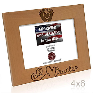 KATE POSH Tiny Miracle Engraved Natural Wood Picture Frame, New Baby Frame Gift, New Mom, New Dad, Newborn Baby Gift, Gender Reveal Gift (4x6 Horizontal)