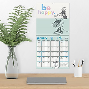 2023 Disney Minnie Mouse Wall Calendar
