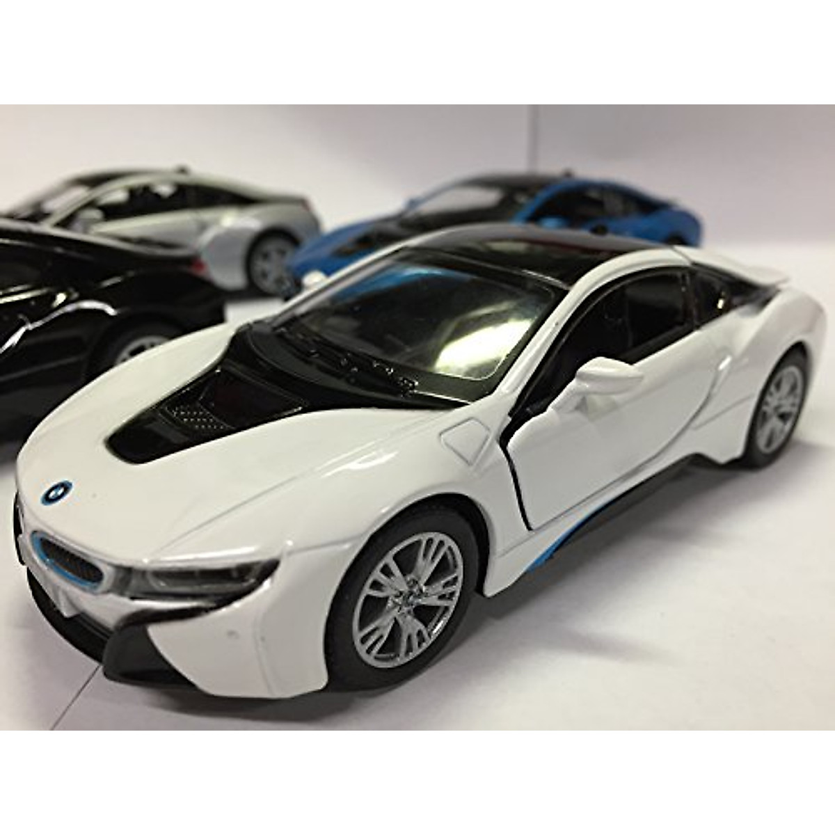 KiNSMART BMW i8 SetOf4 5" 1:36 Scale Die Cast Metal Model Toy Car w/ Pullback Action