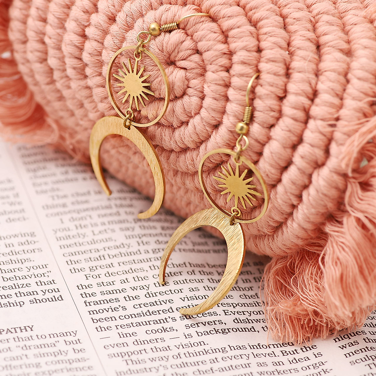 Sacina Gothic Boho Sun and Moon Zinc Earrings, Crescent Moon Star Pendant, Celestial Earrings, Goth Jewelry Gift for Women (Sun and Moon)