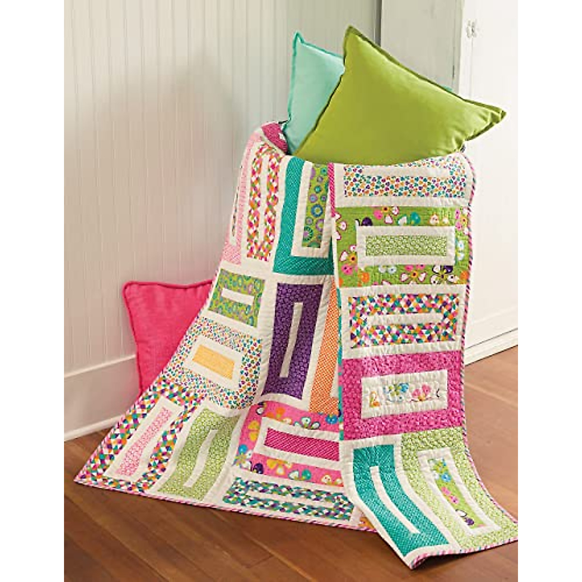 Snuggle Up!: 12 Cozy Nap and Lap Quilts (Moda All-stars)