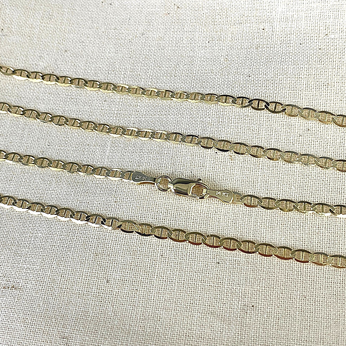 Ioka - 14K REAL Yellow Solid Gold 2.5mm Flat Mariner Chain Necklace with Lobster Clasp - 24"