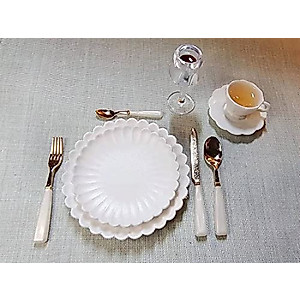 8Pcs/Set 1:6 Miniature Dollhouse Tableware Mini Plates Bowl Cup Set Dollhouse Chrysanthemum Bowl Dish Plate Set Mini Kitchenware for Barbies Doll Food Kitchen Accessories Toy