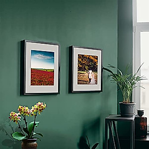 Picture Frames 8x10 Picture Frame Set of 2，Display Pictures 5x7 with Mat or 8x10 Without Mat Real Glass and Composite Wood for Wall or Tabletop Display Pre-Installed Wall Mounting Hardware，Black