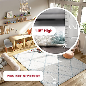 nuLOOM Tess Moroccan Shag Area Rug - 5x8 Shag Area Rug Modern/Contemporary Blue/Ivory Rugs for Living Room Bedroom Dining Room Nursery