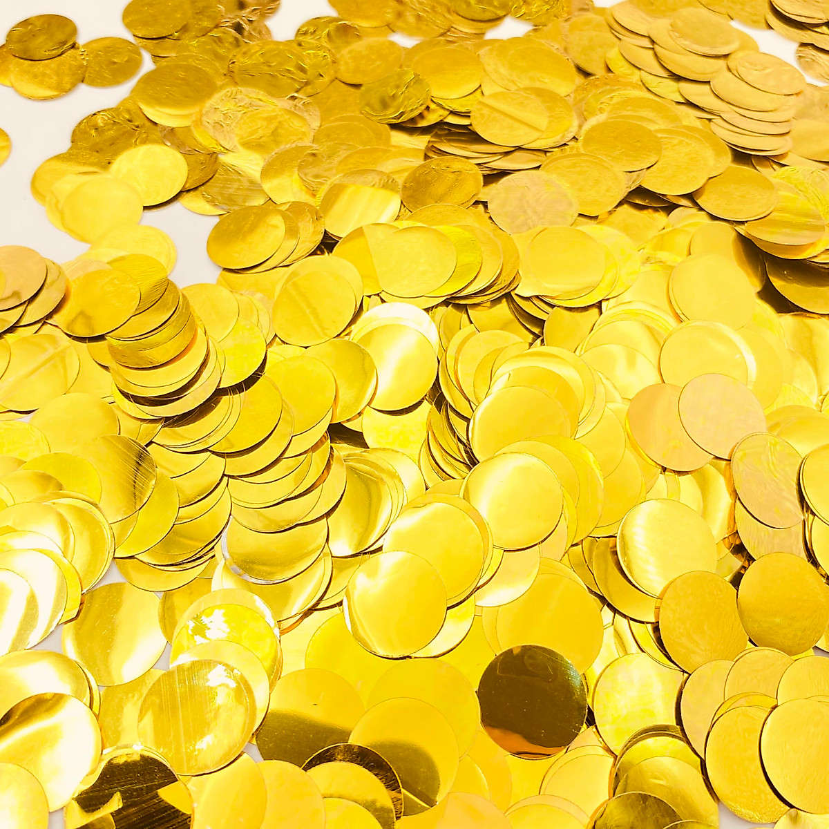 10000PCS/100g Sparkle Foil Metallic 15mm Round Confetti Circle Dot Table Scatter Confetti for Wedding Graduation Baby Shower Birthday Engagement Party Favors Decorations (Gold)