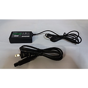 PlayStation Vita - WiFi Red - Japanese Version (only plays Japanese version 3DS games)