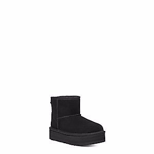 UGG Unisex-Child Classic Mini Platform Boot, Black, 4 Big Kid