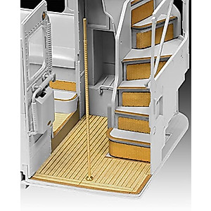 Revell Germany London Double Decker Bus (Platinum Limited Edition) Plastic Model Kit, 1/24 Scale