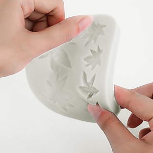 2 Pieces Weed Leaf Cake Fondant Mold Pot Leaves Silicone Mold for Weed Leaf Theme Cake Decoration, Chocolate Candy Polymer Clay Cookie Sugar Craft (Gray)