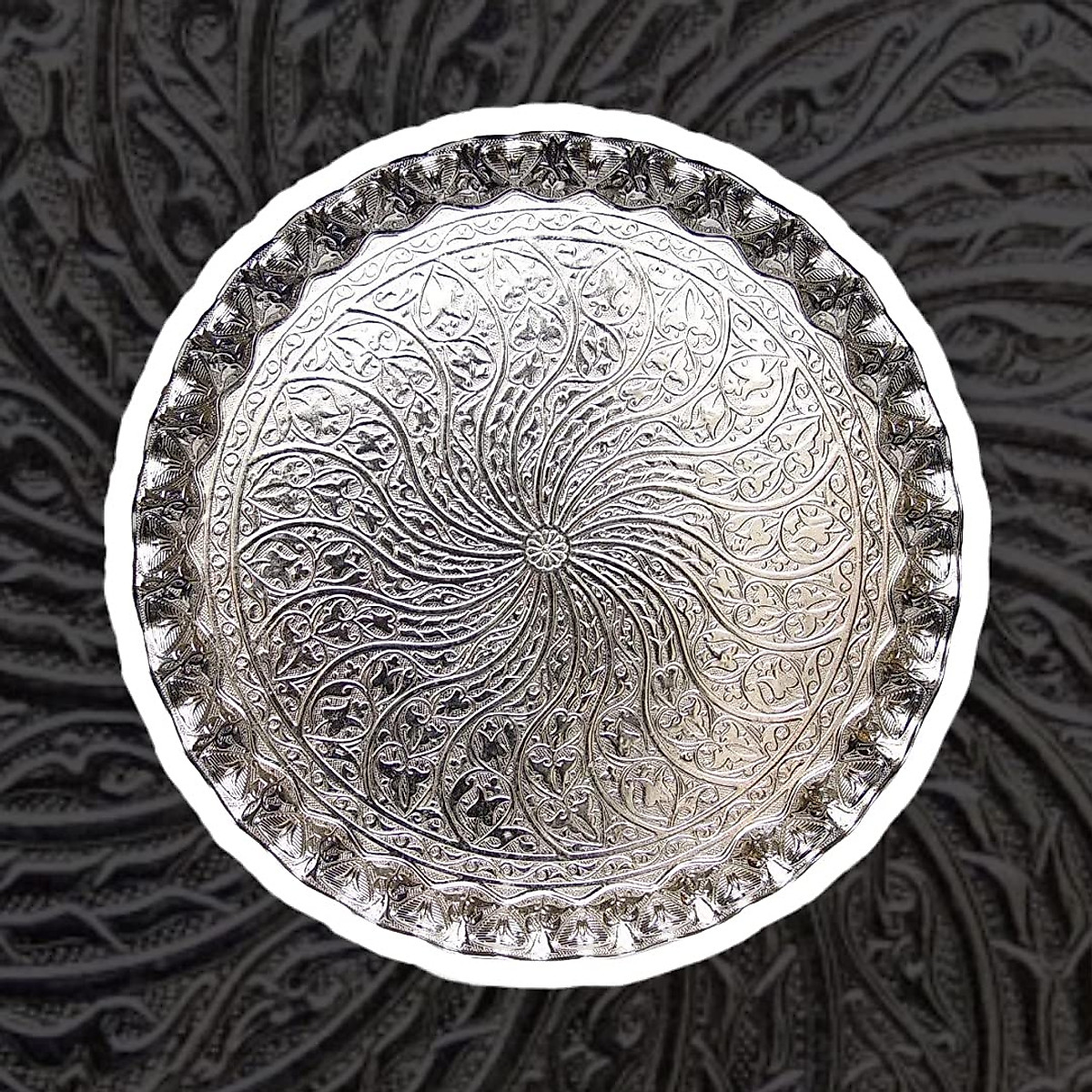 Alisveristime Turkish Ottoman Coffee Tea Serving Tray – 11.8 Inches, Wavy Zamac Tray with Traditional Motifs, Available in Five Color Variations (Silver)