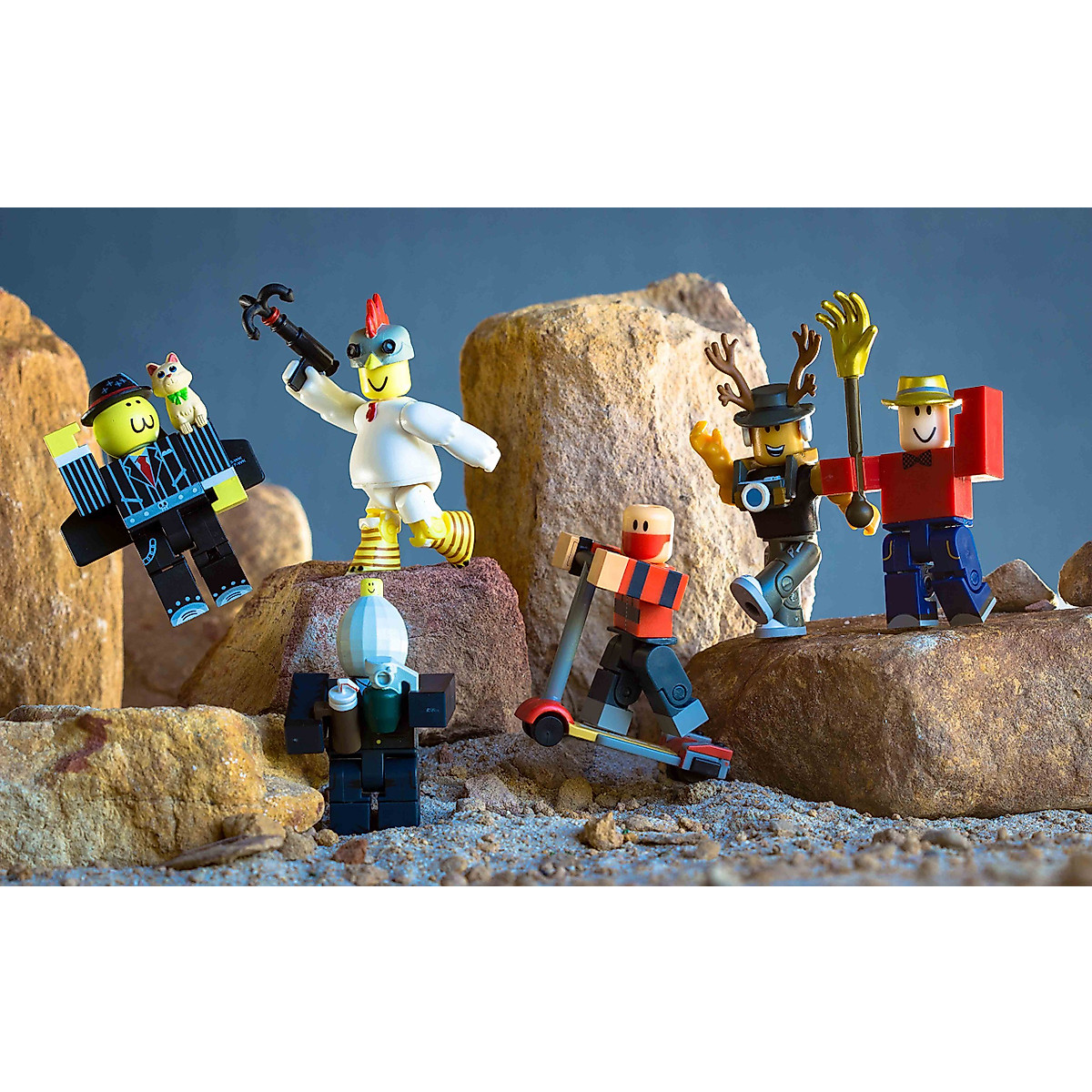 Roblox Action Collection - Masters of Roblox Six Figure Pack [Includes Exclusive Virtual Item]