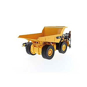 1:35 Caterpillar Radio Control 770 Mining Truck - Diecast Masters - 23004