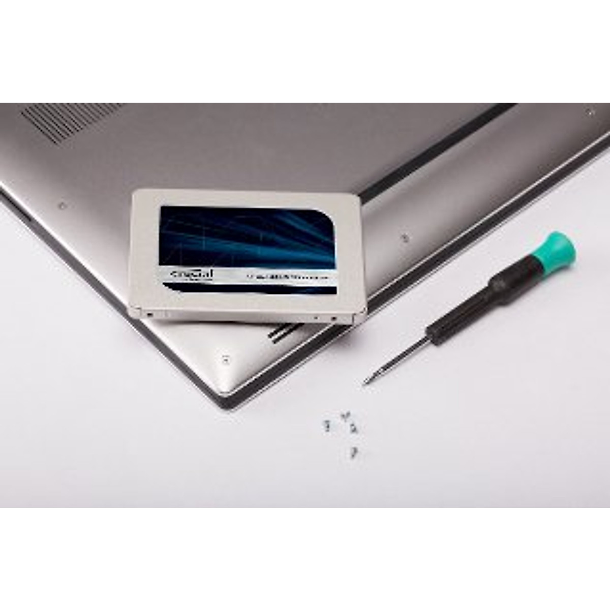 Crucial MX500 2TB 3D NAND SATA 2.5 Inch Internal SSD, up to 560MB/s - CT2000MX500SSD1