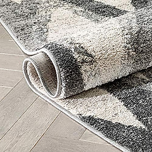 Well Woven Lisbon Toro Modern Ogee Geometric Ivory 7'10" x 9'10" Area Rug