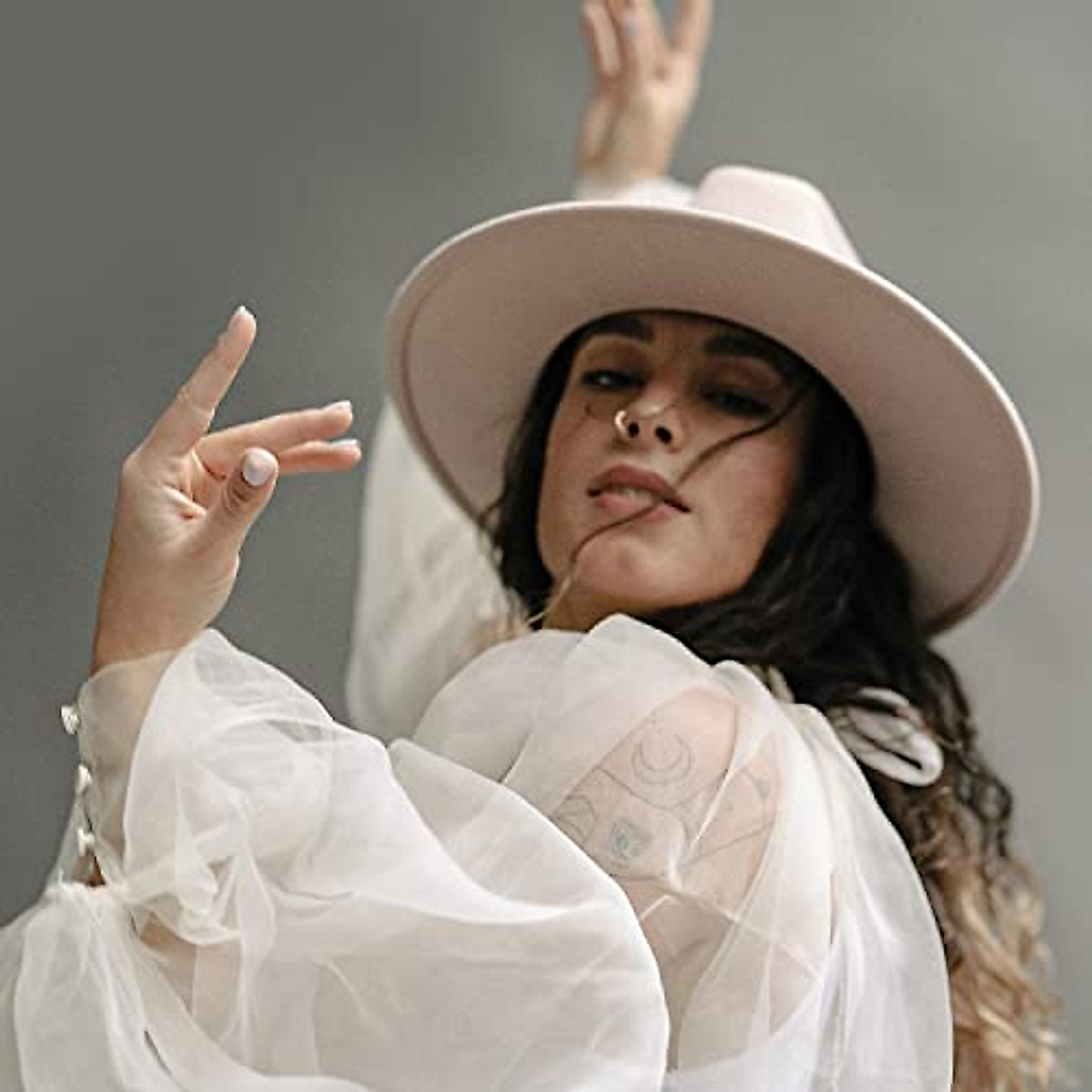 Julius Studio 6 x 9 ft. (72 x 108 inch) Pure Gray Backdrop Screen, 100% Pure Seamless Background, High Density 150 GSM Grey Fabric with Elastic String Clips for Photo Video Streaming Studio, JSAG799