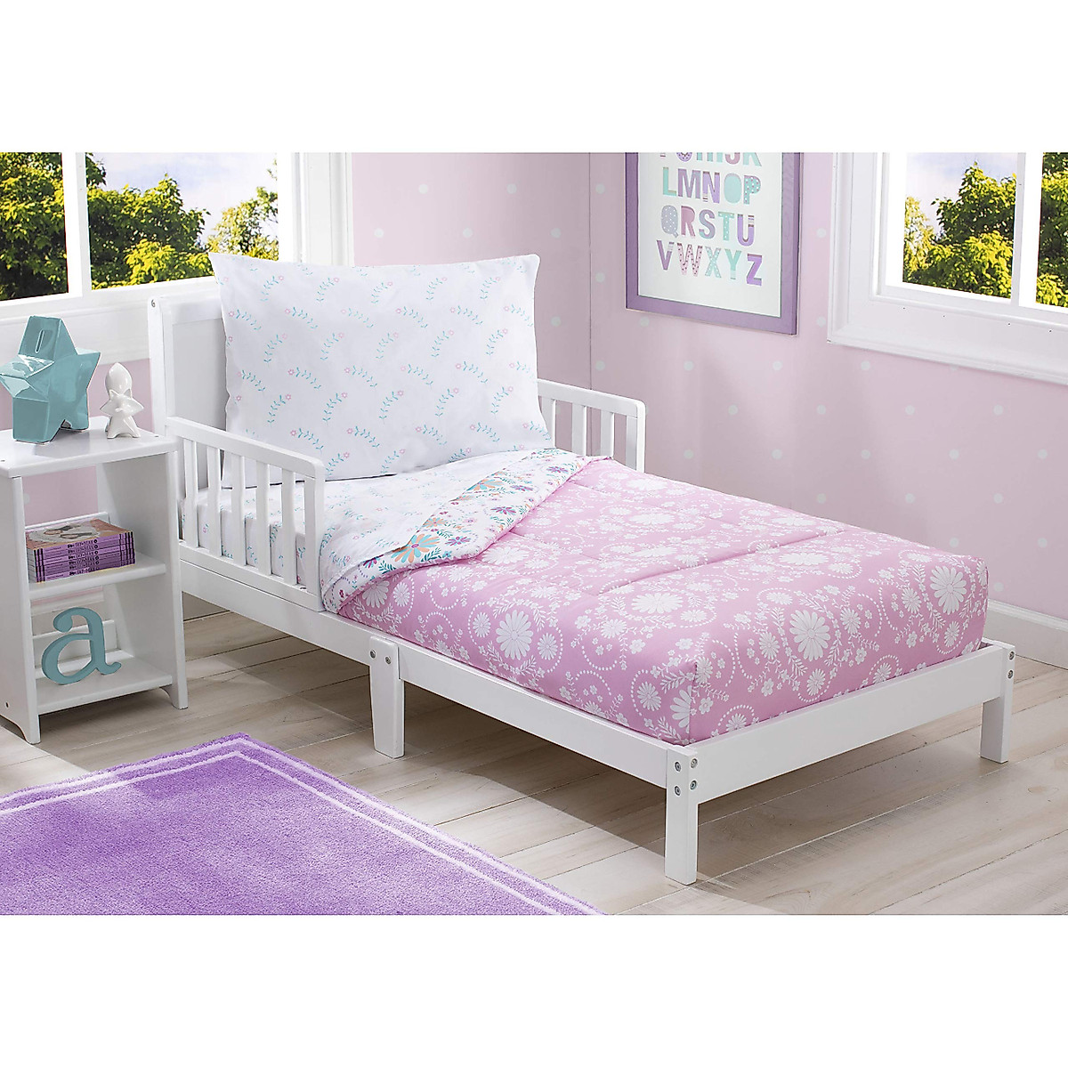 Delta Children 4 Piece Toddler Bedding Set for Girls - Reversible 2-in-1 Comforter - Includes Fitted Comforter to Keep Little Ones Snug, Bottom Sheet, Top Sheet, Pillow Case - Pink Bohemian